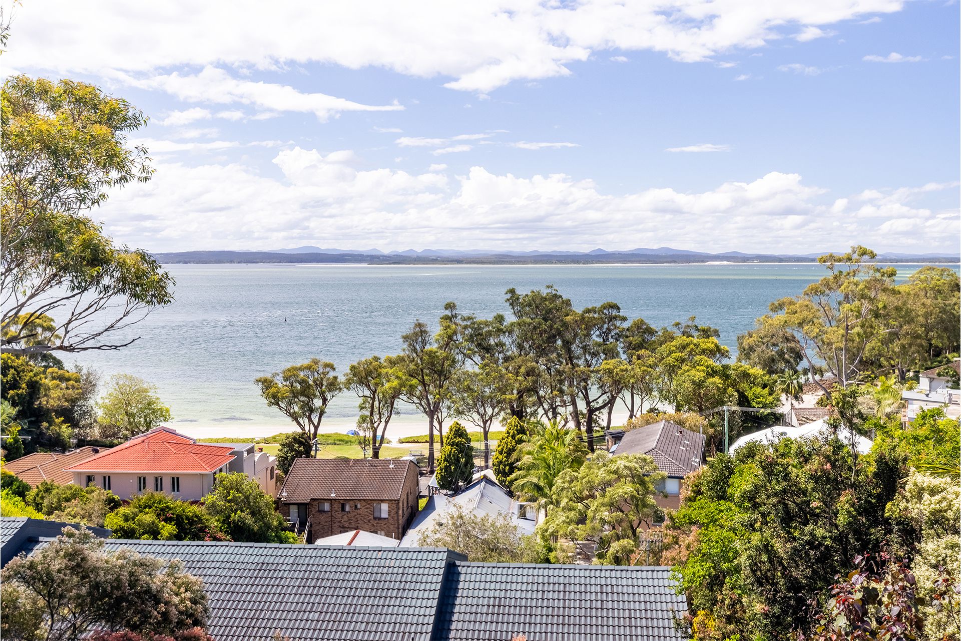 Hot Deals - Nelson Bay Accommodation