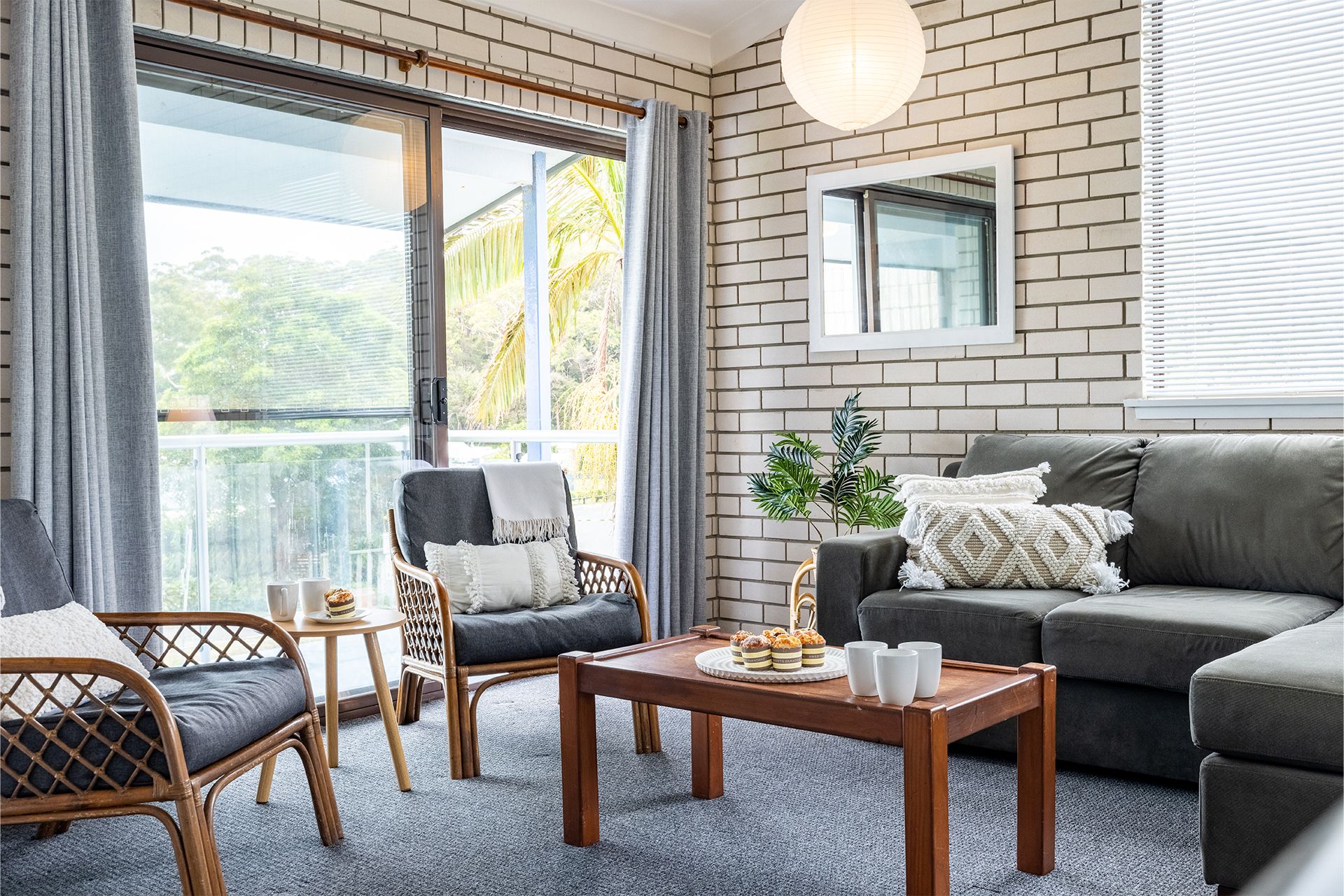 Hot Deals - Nelson Bay Accommodation